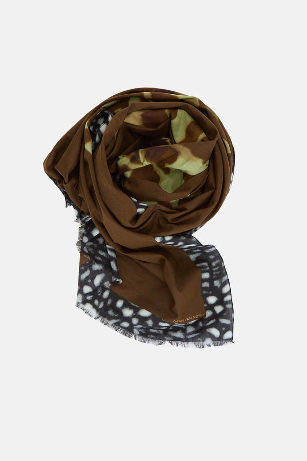 FAARIA SCARF IN BROWN, SS25 - Zambesi Store